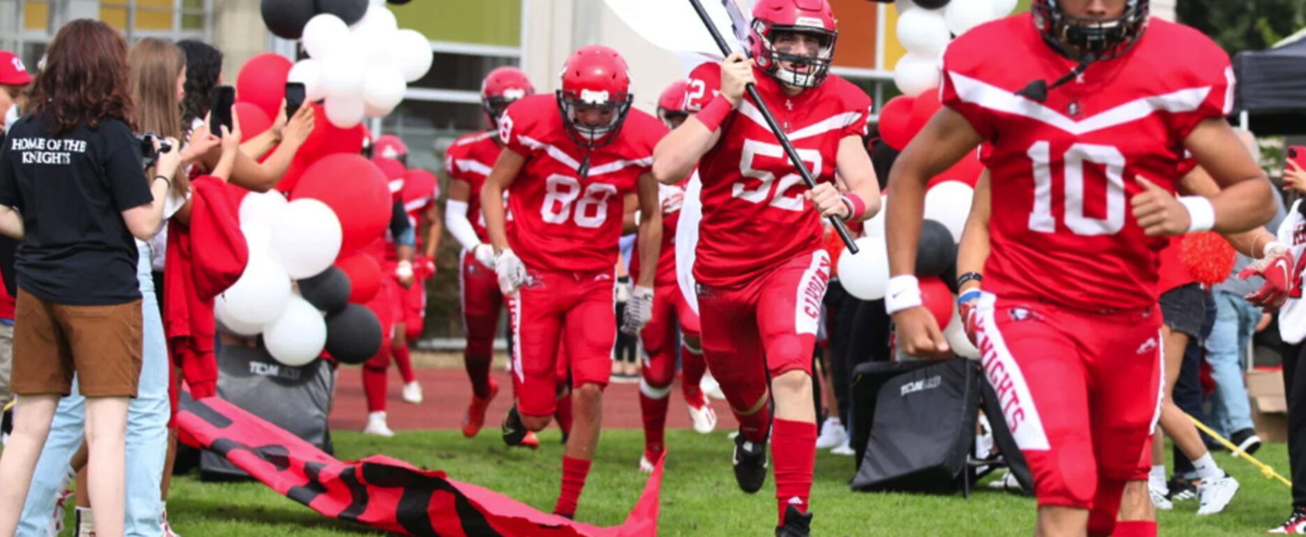 St. Thomas More Collegiate – Learn. Lead. Serve.